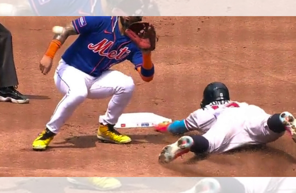 Ronald Acuña Jr. logró robar la base número 54 en la paliza 21x3 de ...